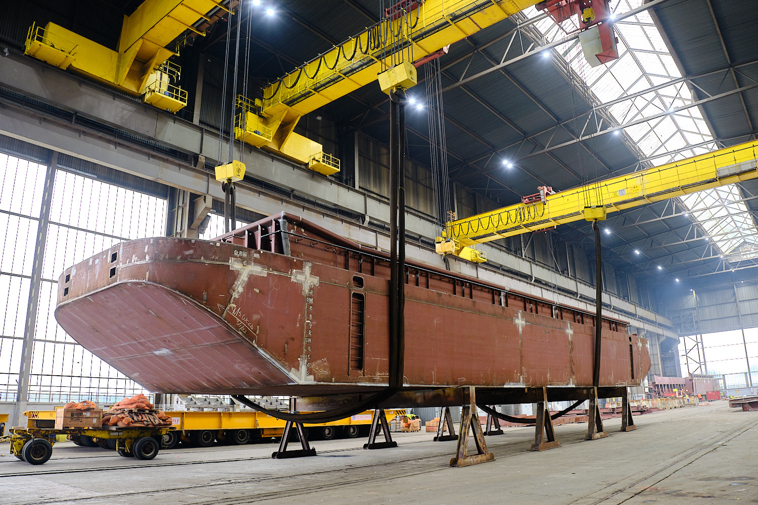 Harland & Wolff Successfully Completes First Barge - Harland & Wolff Harland & Wolff Successfully Completes First Barge - Harland & Wolff