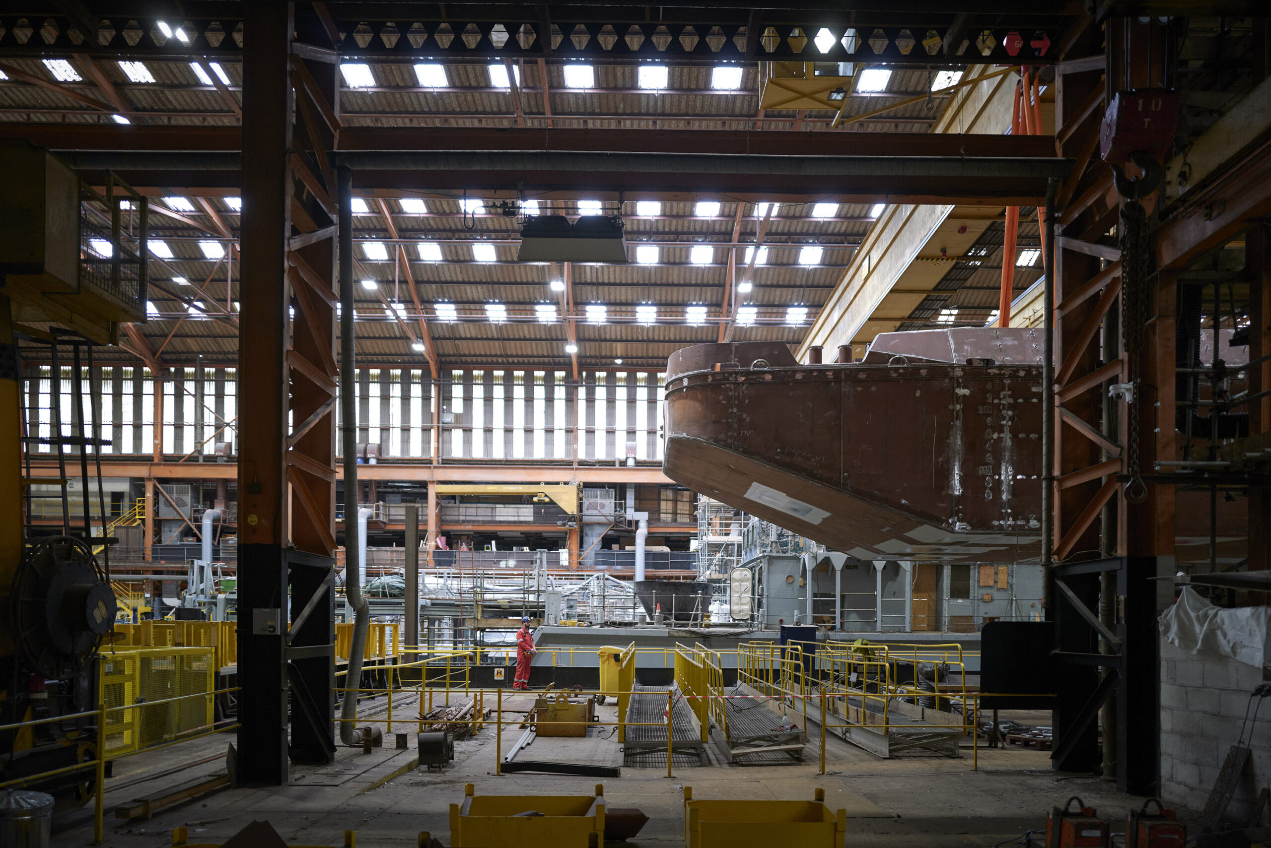 HARLAND & WOLFF COMPLETES LIFT OF NEW CABLE BARGE FOR KBS MARITIME ...